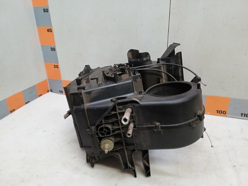 Б/У корпус печки, печка, с кондиционером, Форд Фьюжн Корпус отопителя Ford Fusion 2003 CBK 279540 FORD арт. 1526457, 2N1H19...