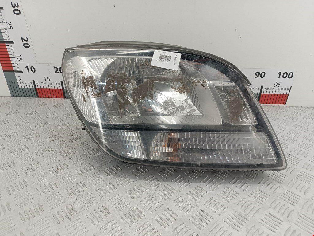 Фара правая Chevrolet Orlando арт. 2215331
