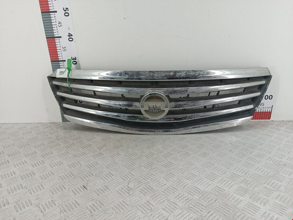 Решетка радиатора Nissan Teana 2 (J32) 62310JN00A арт. 2218542
