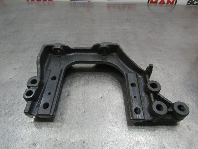 Кронштейн крыла переднего левого Scania 6-series