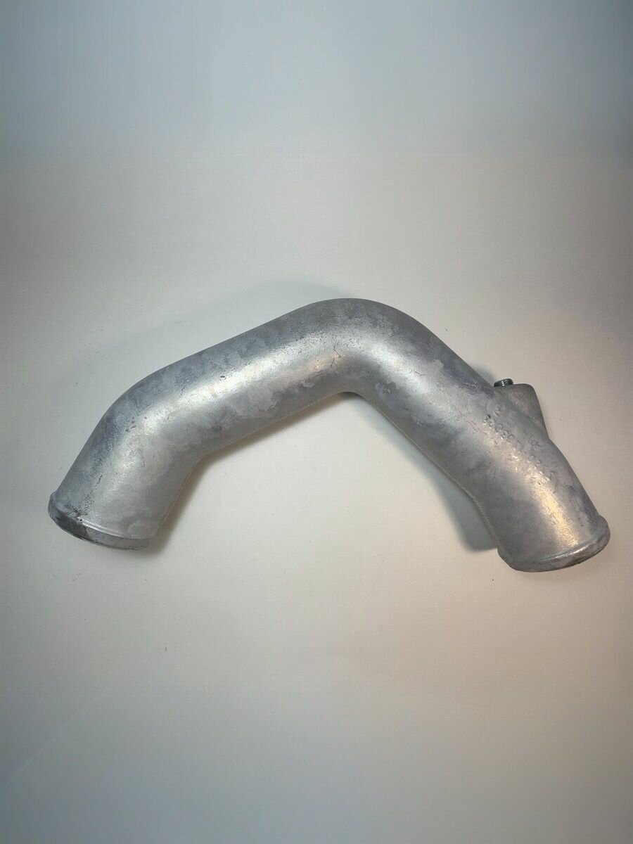 Патрубок радиатора нижний (колено) 5320-1303028