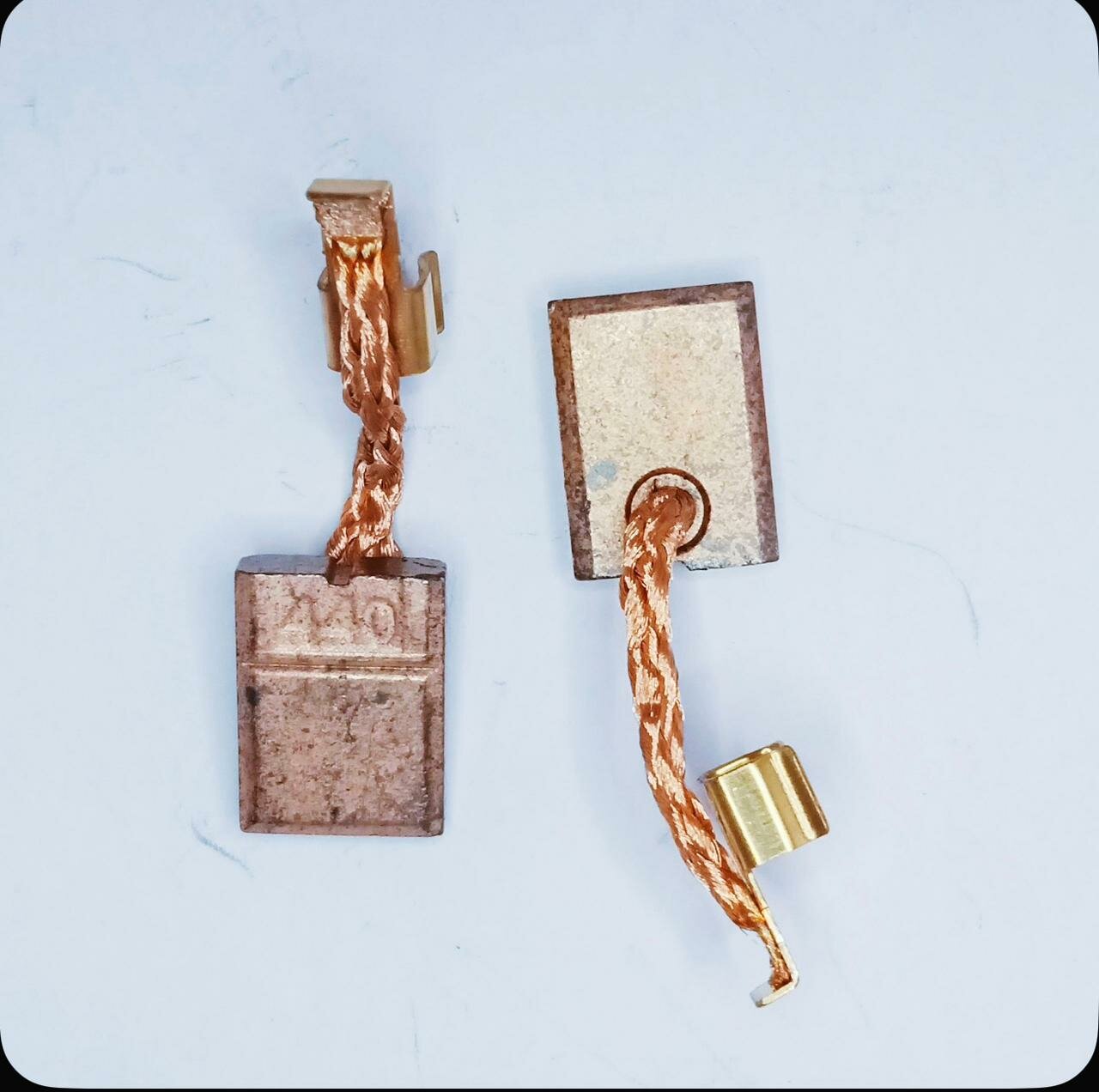 Угольные щетки для Makita BHP454