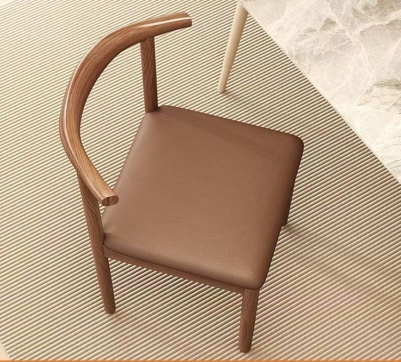 Стулья, для столовой, без подлокотников, каркас металл, обивка ПУ кожа 38*70 см,