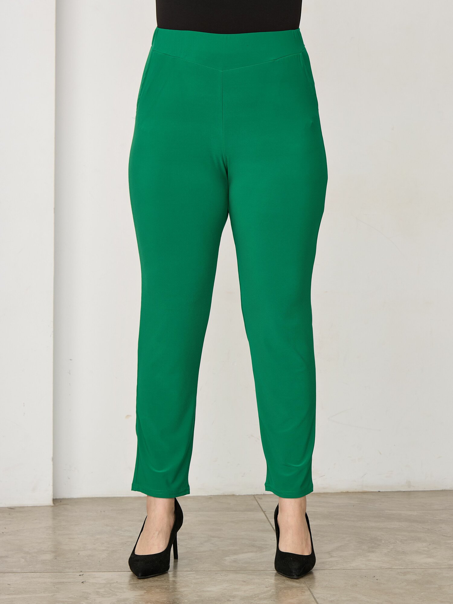 Брюки спортивные