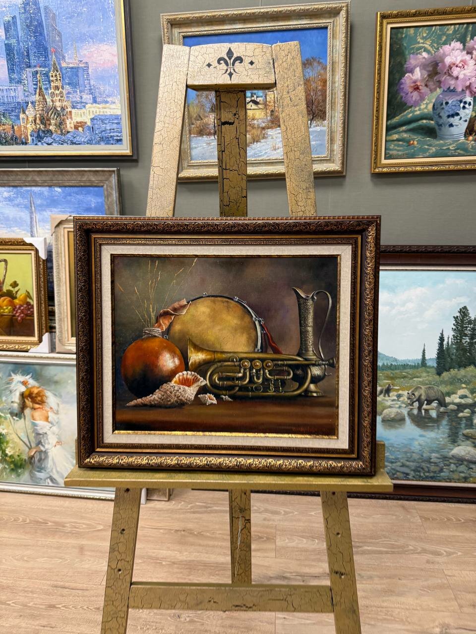 Картина маслом, натюрморт "Натюрморт с трубой и барабаном". Холст/Масло, 2020. Размер 40х50. Автор Кандыбович Ю.