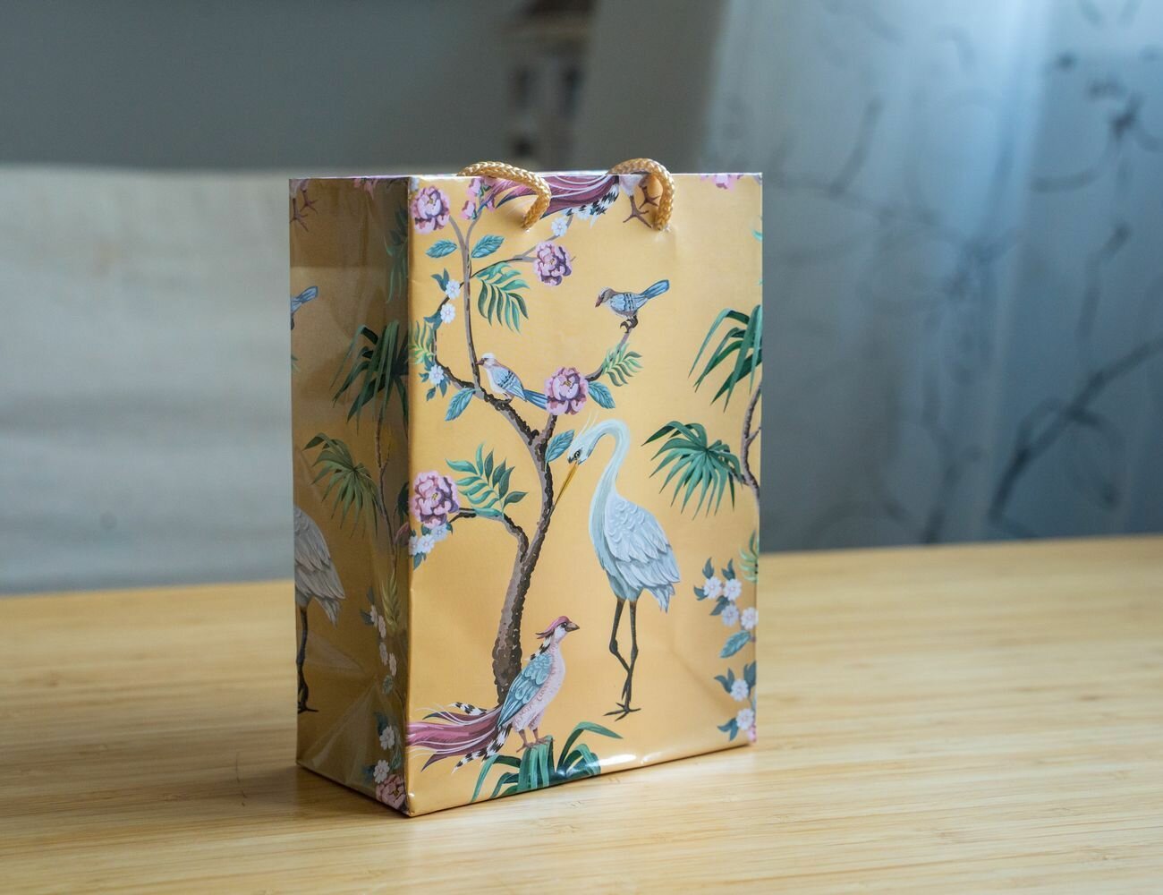 Подарочный пакет райские птицы, бумага, золотисто-бежевый, 16х11 см, Koopman International APF478000-1