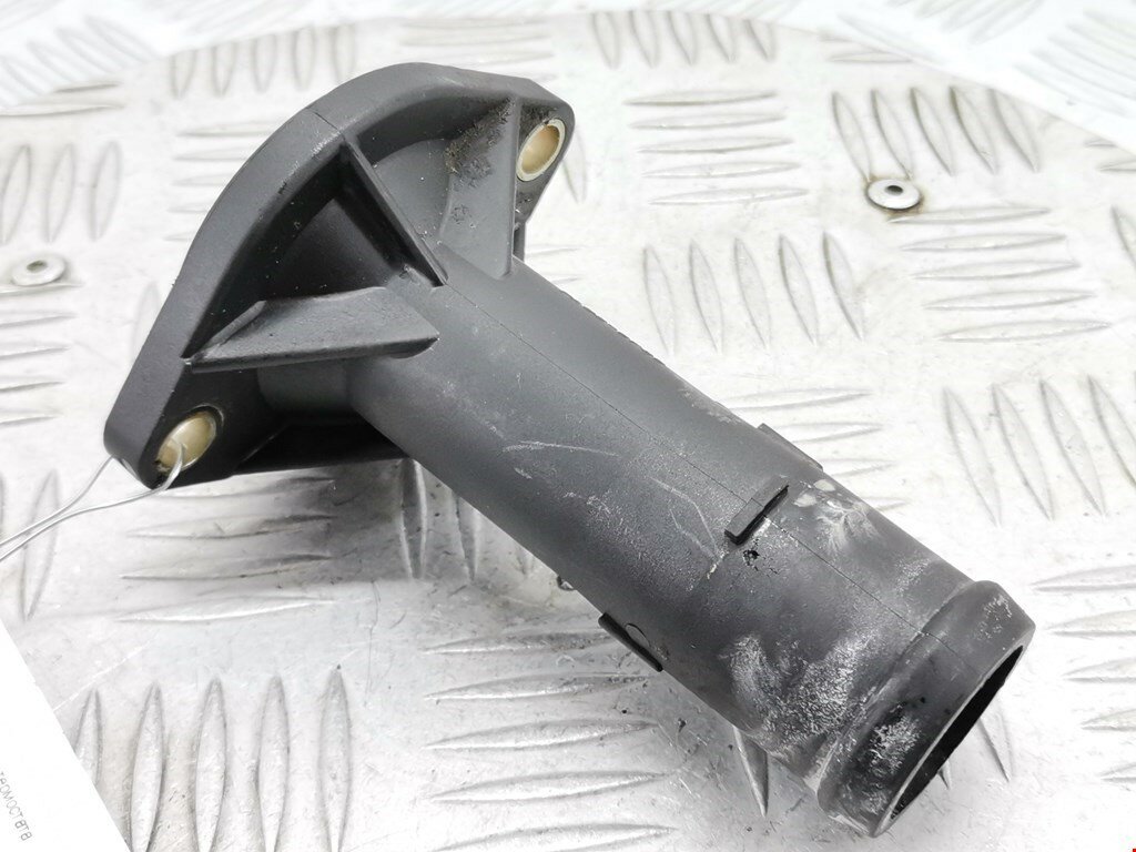 Корпус термостата Seat Ibiza 2 038121121 арт. 1873705