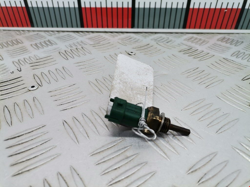 Датчик температуры охлаждающей жидкости Opel Insignia 1 55566146 арт. 1965562