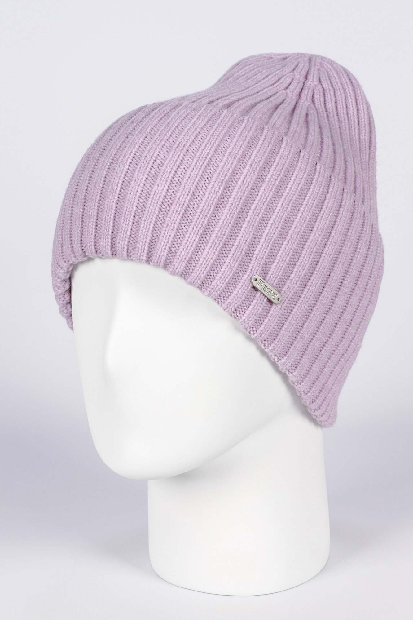 Шапка для женщин