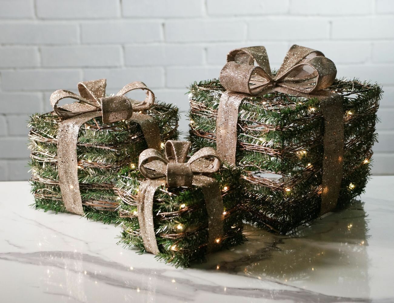 Декоративные светящиеся подарки еловая фантазия, 40 тёплых белых мини LED-огней, 15-30 см, 3 шт, таймер, батарейки, Kaemingk 483880