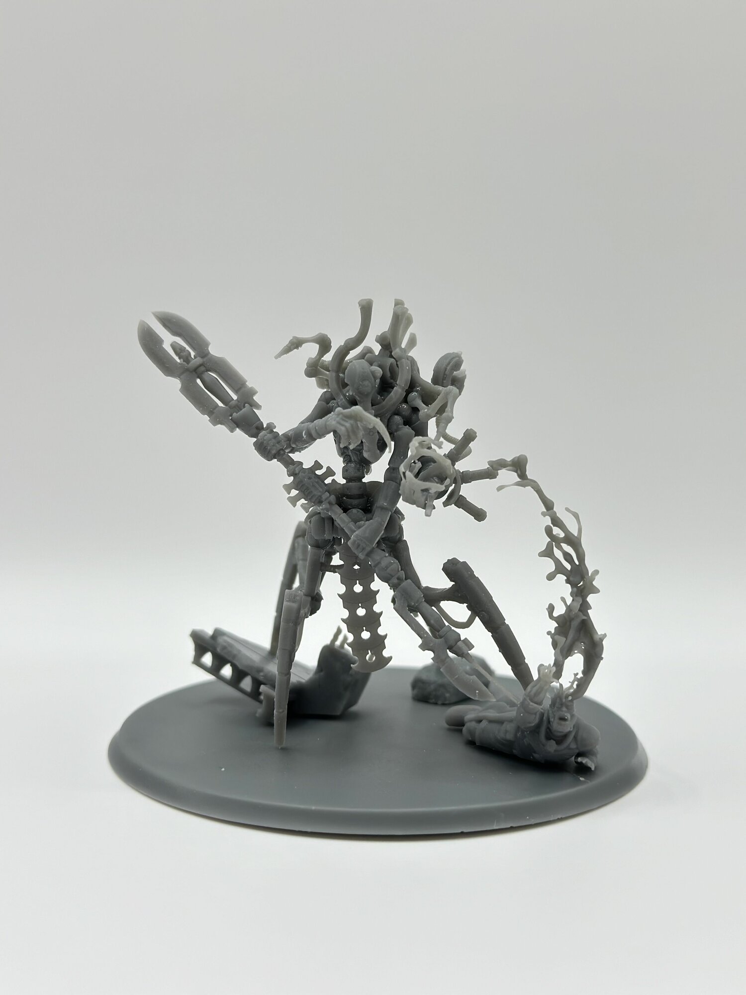 Миниатюра "Necrons: Illuminor Szeras" Warhammer 40k Necron, НРИ. 1 штука.
