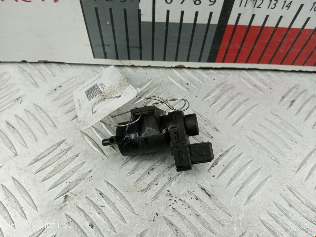 Клапан воздушный Nissan Primastar арт. 1684463