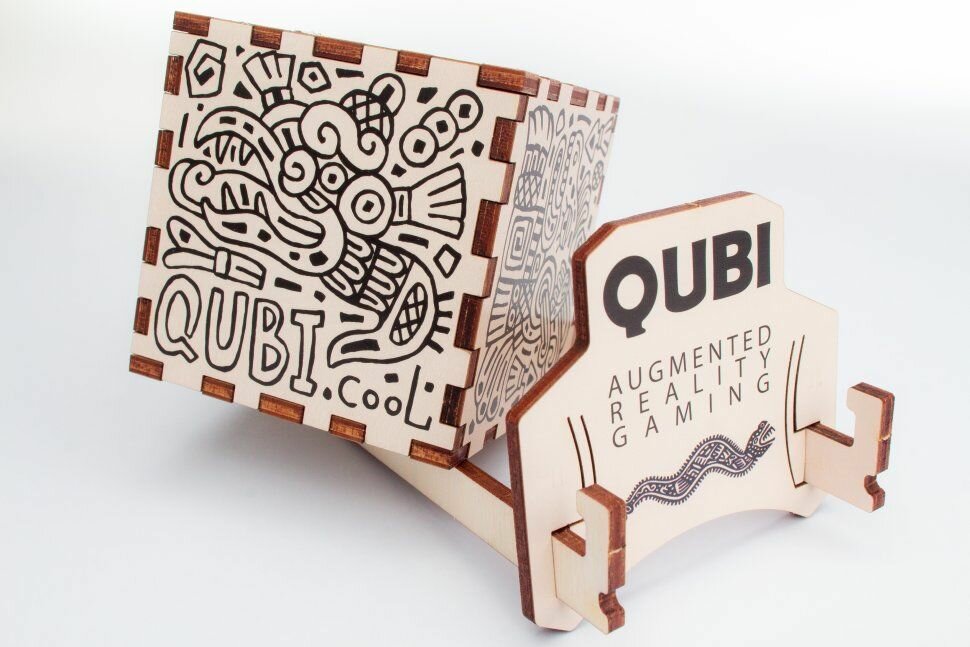 QUBI классика в необычном формате.