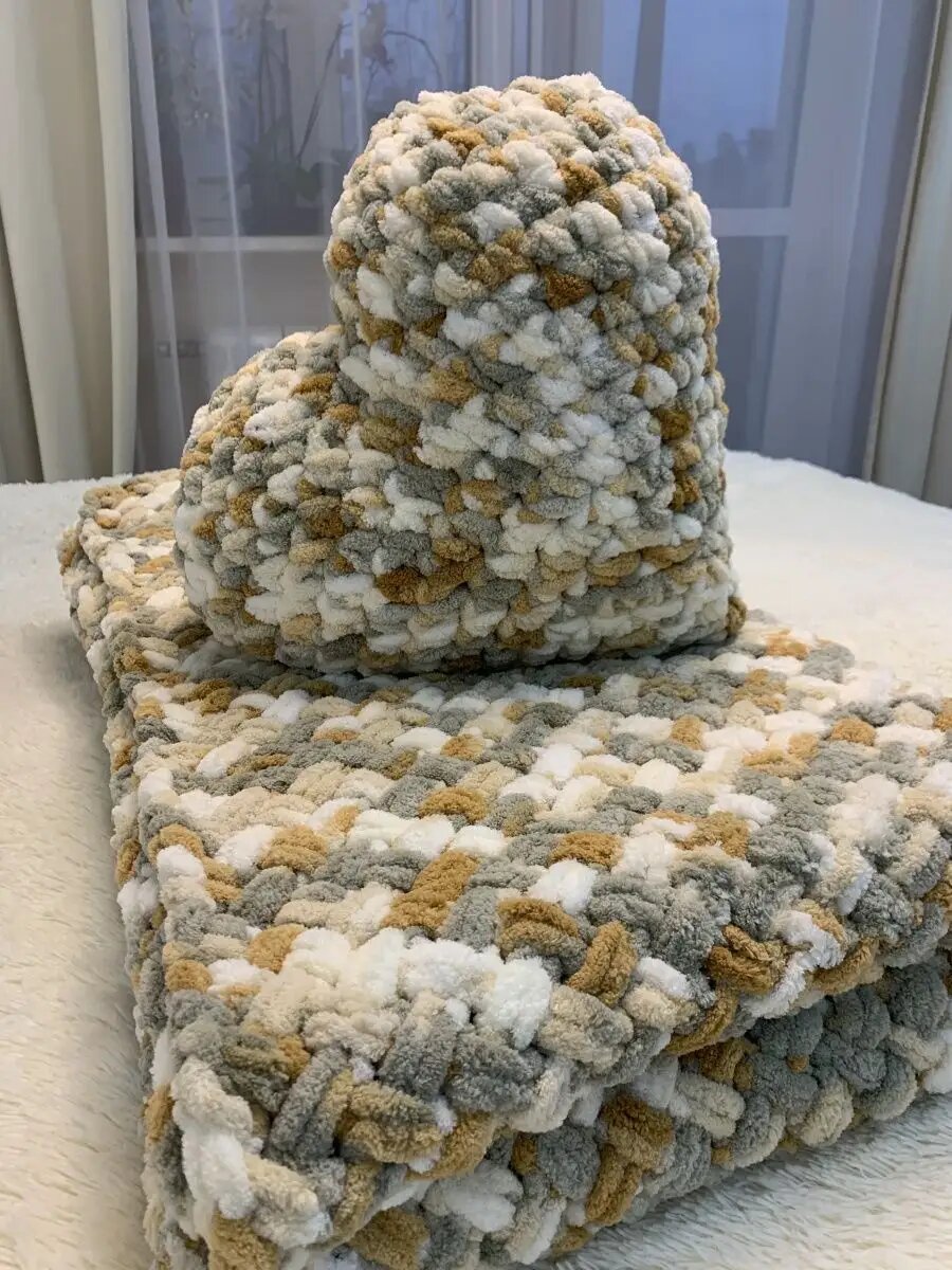 Плед 160x200 и подушка 40x40 Ручная работа из Alize Puffy