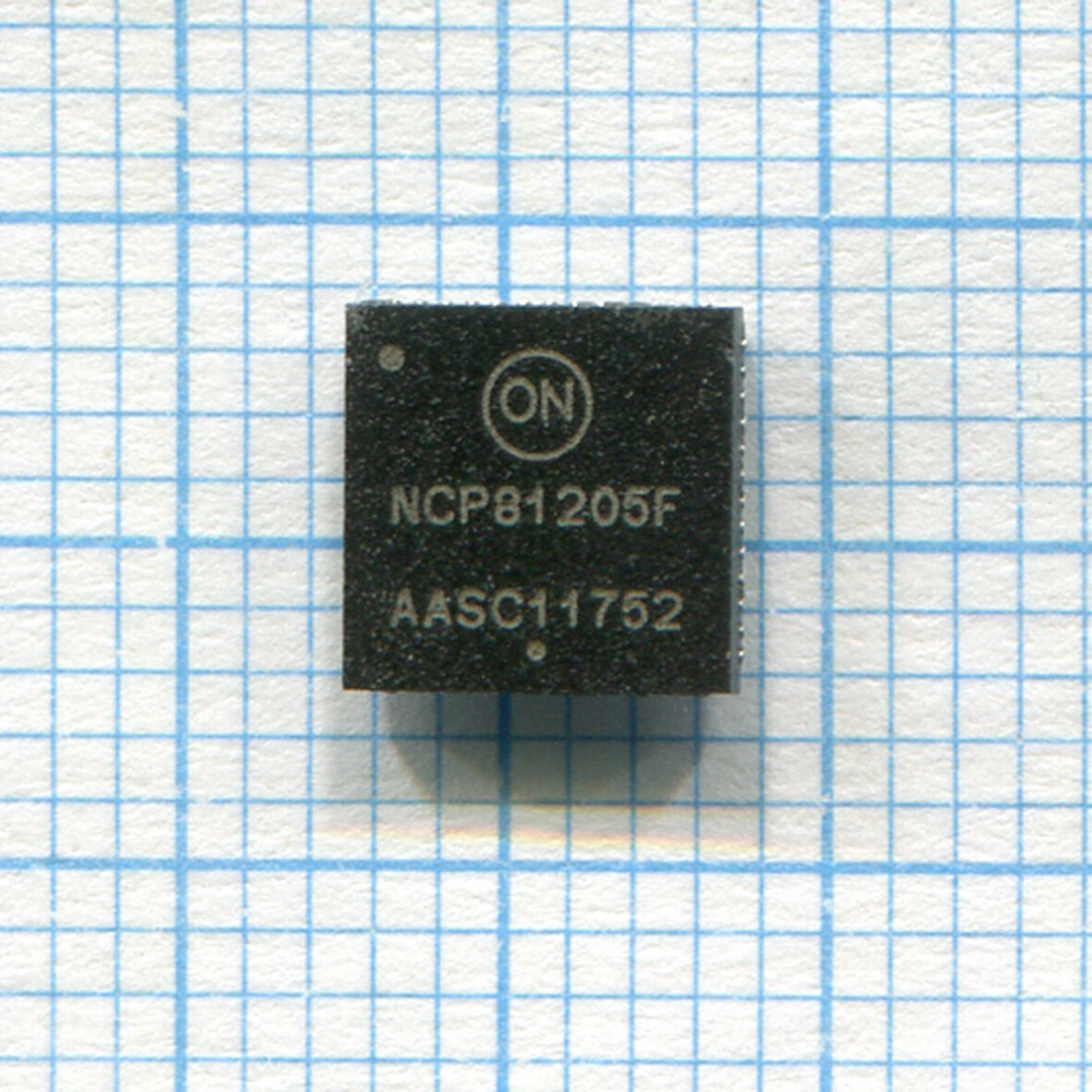 Микросхема NCP81205F с разбора