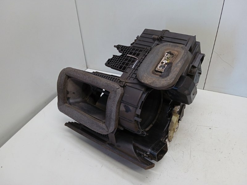 Б/У Корпус печки, с кондиционером, Рено Логан , печка Корпус отопителя Renault Logan 2004- 1, LS0, LS12, LS1Y 107360 RENAU...