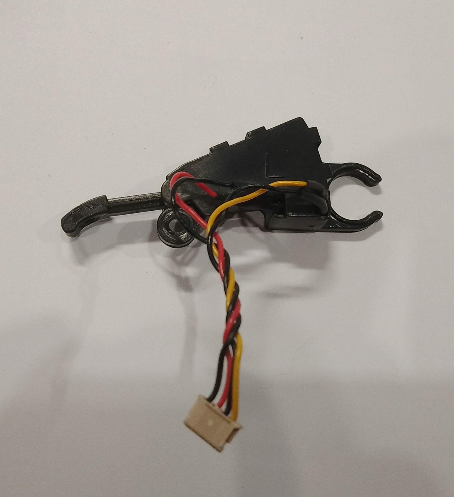 Механический датчик столкновения - левый (L) робота пылесоса Midea (VCR18W)