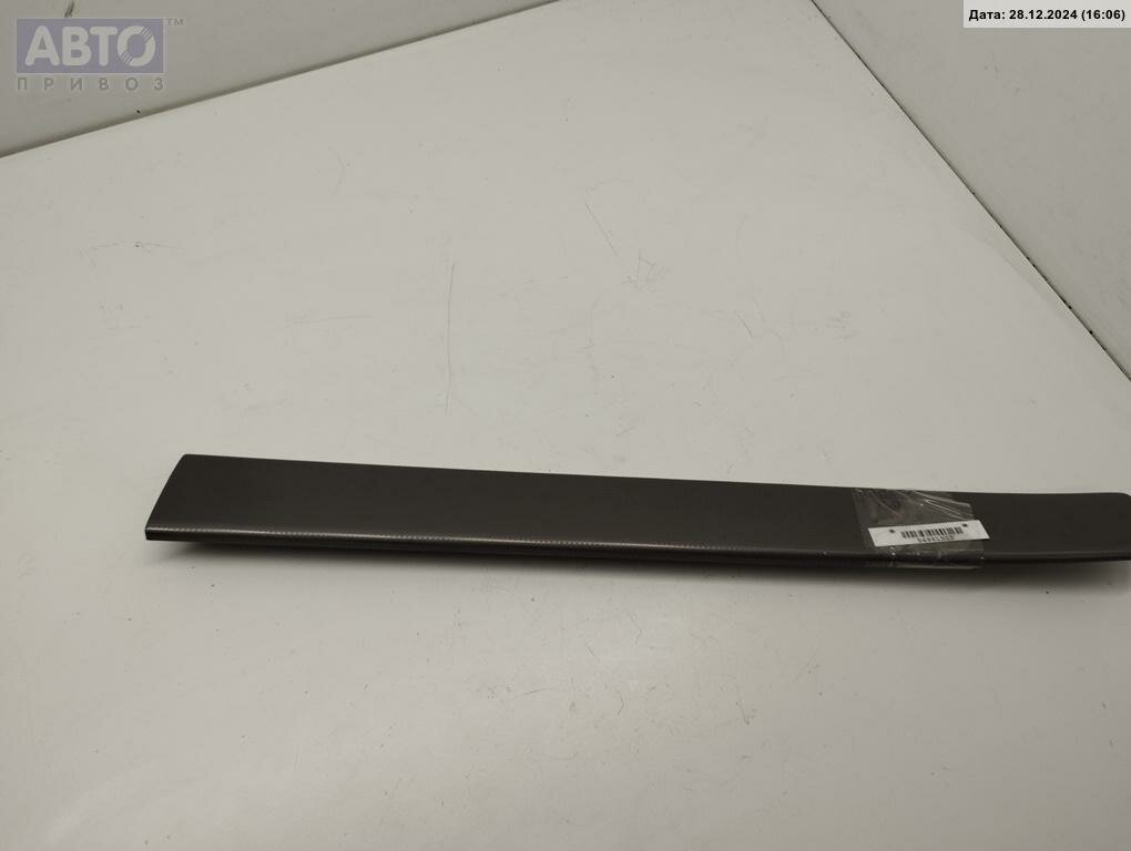 Накладка двери передней правой Audi A6 C5 (1997-2005)