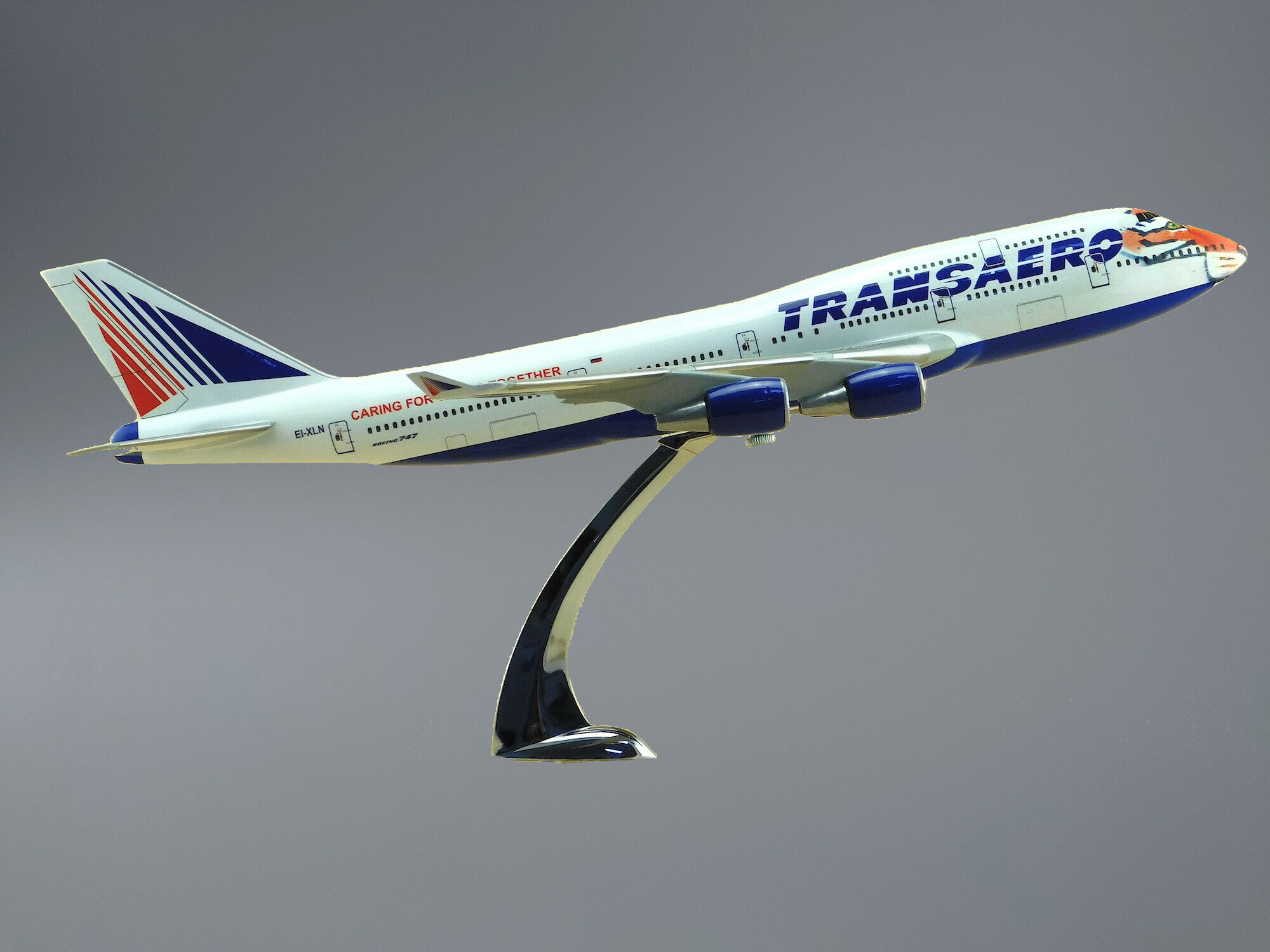 Самолет Boeing 747-400 (Transaero) (Тигр) [Готовая модель] (1:144) [EI-XLN]