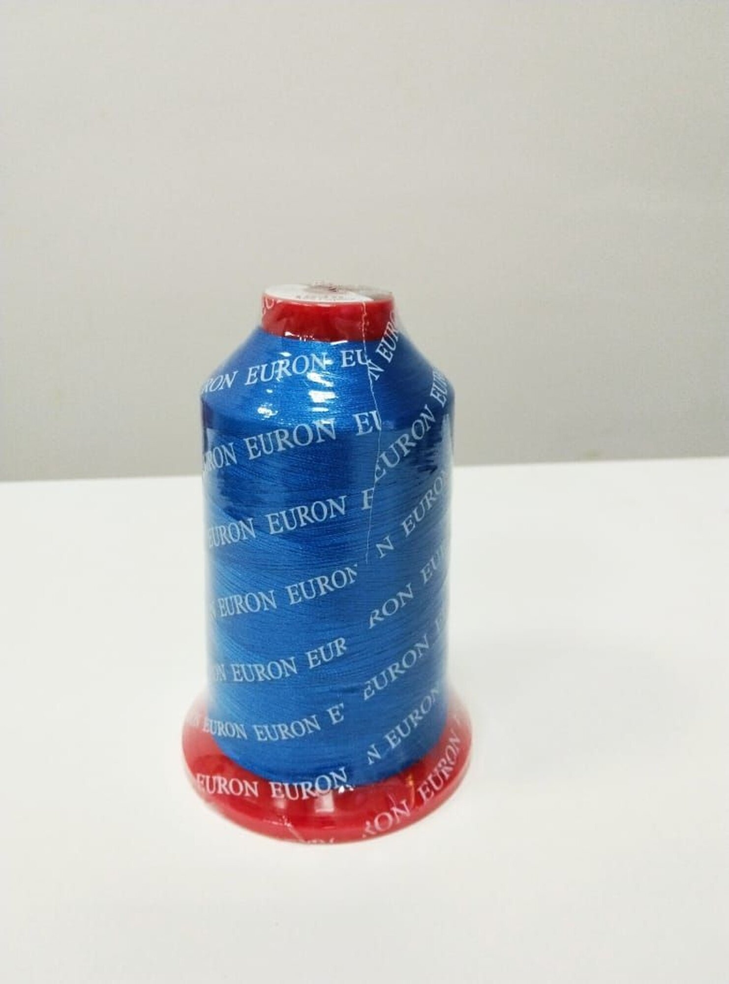 Нитки вышивальные Euron Р-130 №130 5000м, полиэстер, Цвет-1540 синий