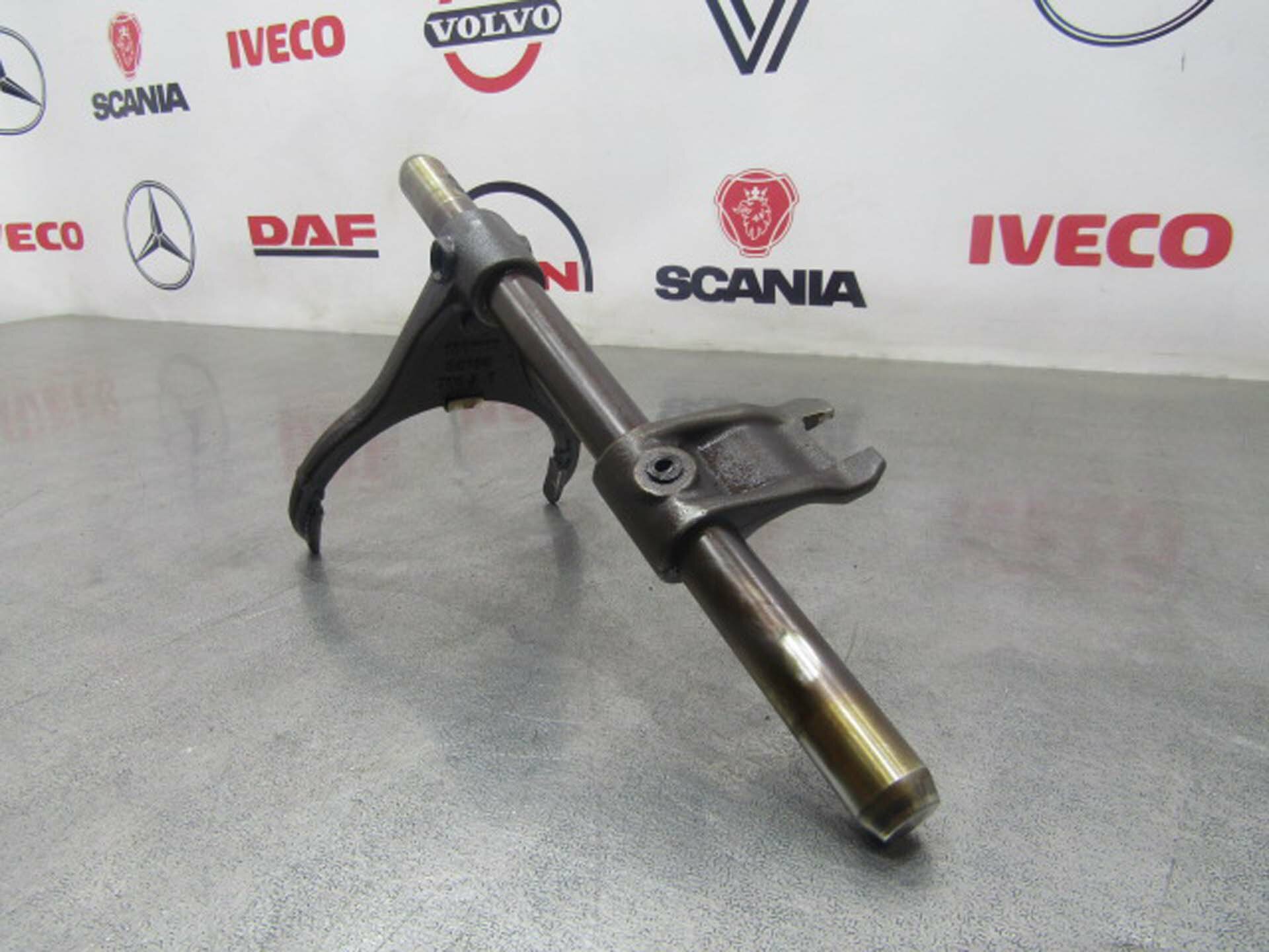 Вилка переключения передач КПП GR875R SCANIA P, G, R