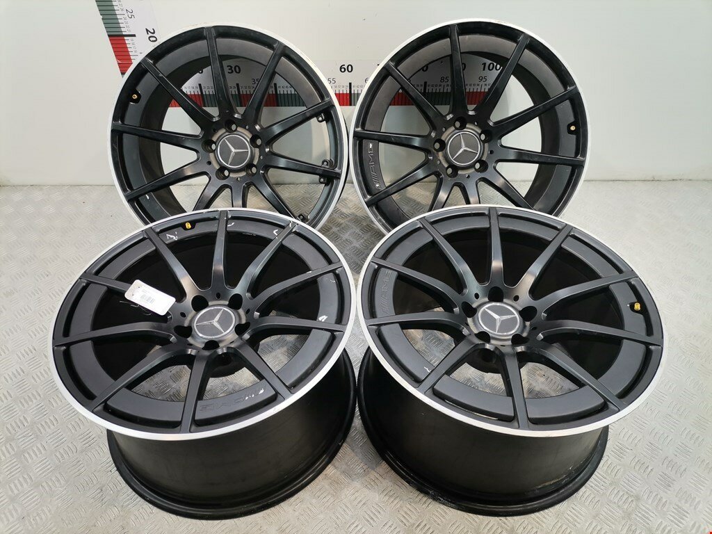 Диск литой Mercedes AMG GT (X290) A2904010100 арт. 2208366