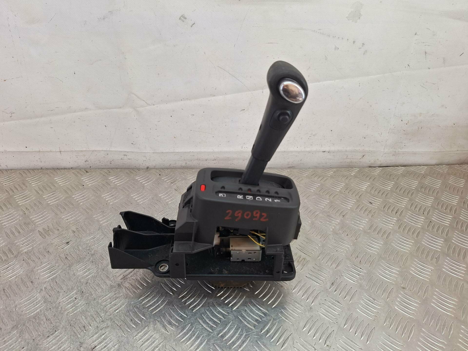 Кулиса КПП Nissan Almera Tino V10 2003