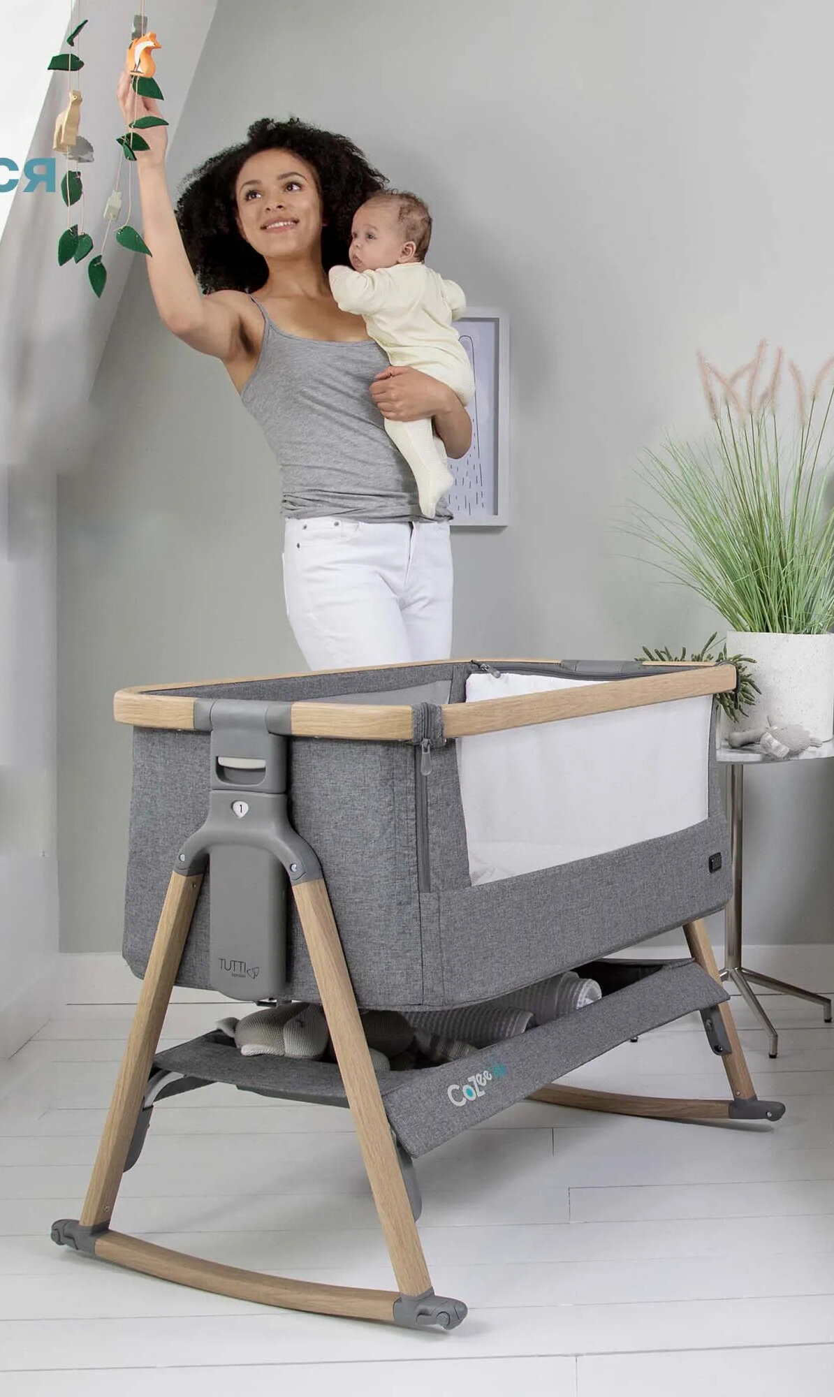 Колыбель приставная с качалкой и колесами Tutti Bambini CoZee Oak and Charcoal