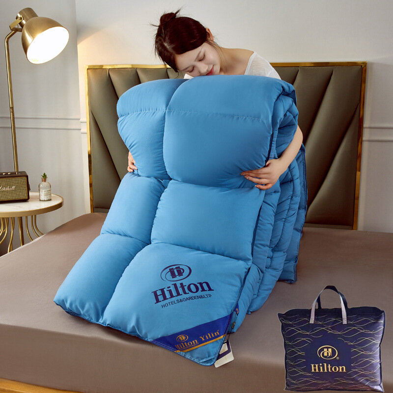 Бархатное одеяло из перьев Hilton, 220х240 см,3 кг