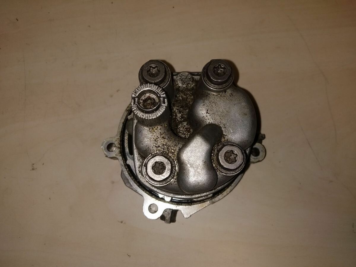 Насос гидроусилителя руля Mazda 3 BK BL BBM43268Z