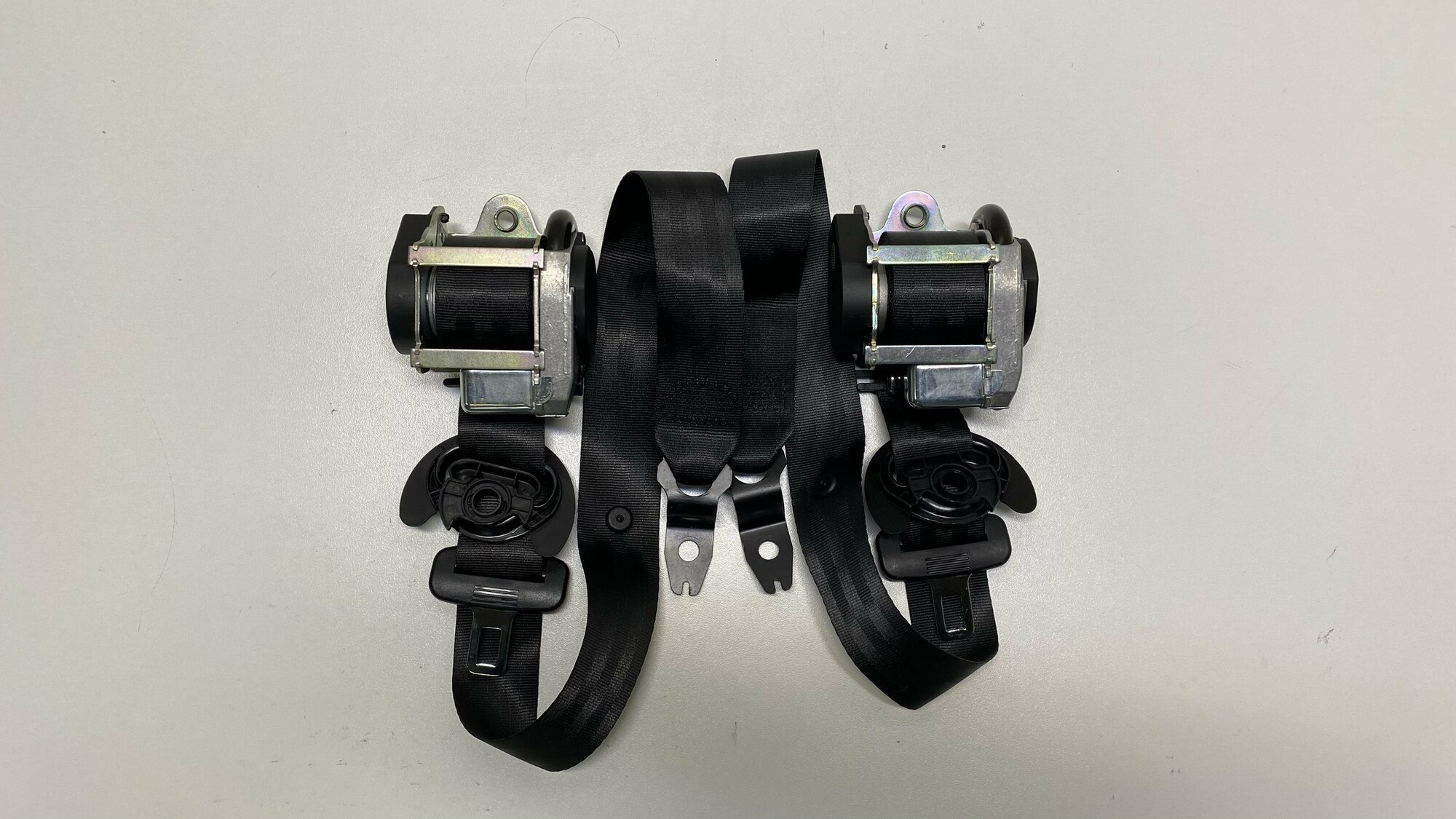 Ремни безопасности новые для Skoda Rapid 2013-2020 OEM 60U857701RAA / 60U857702RAA