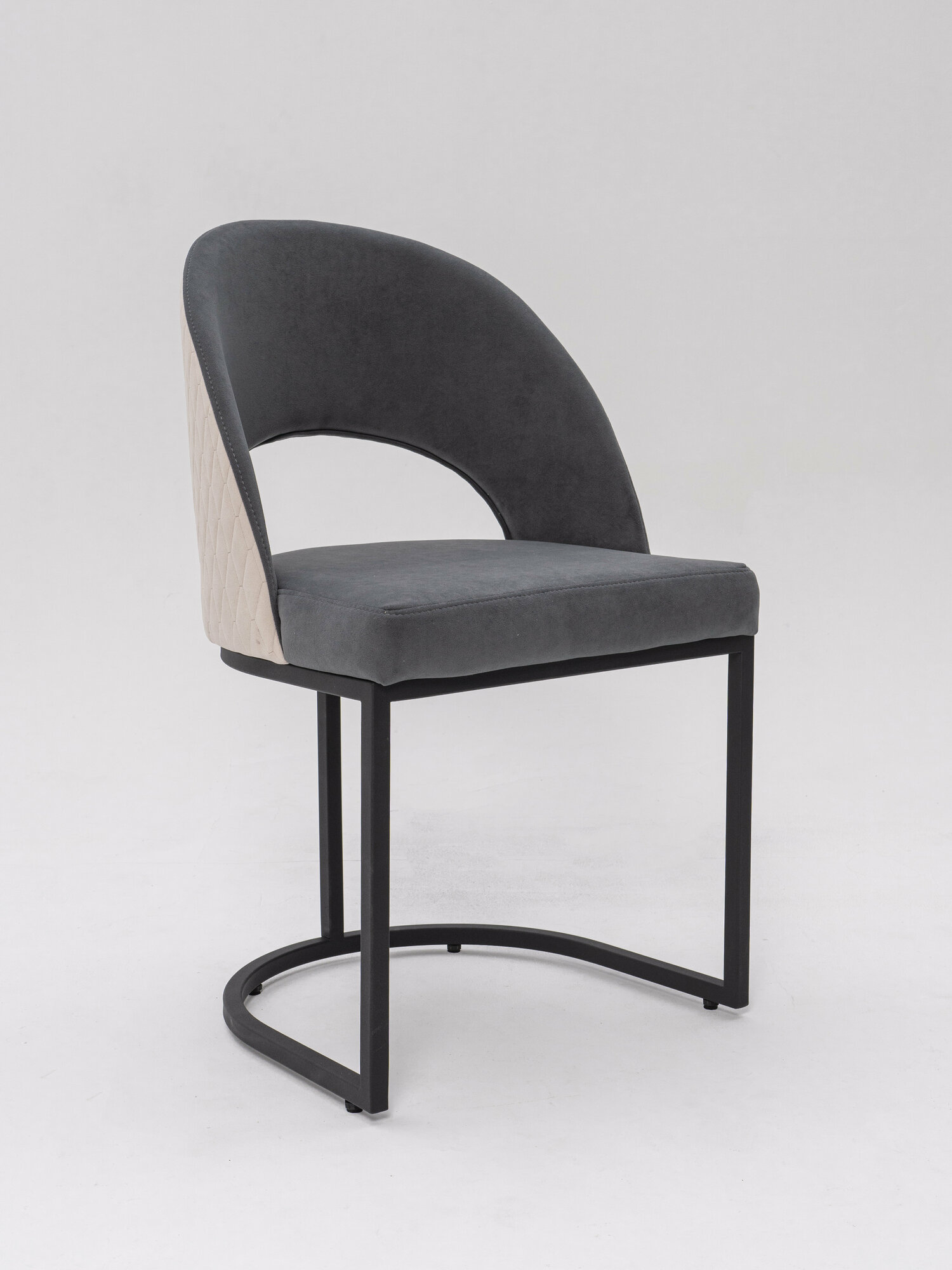 TOMGROUP Стул Oscar Grafit-ivory Romb / Black с черным металлическим каркасом, двухцветный с узором ромб