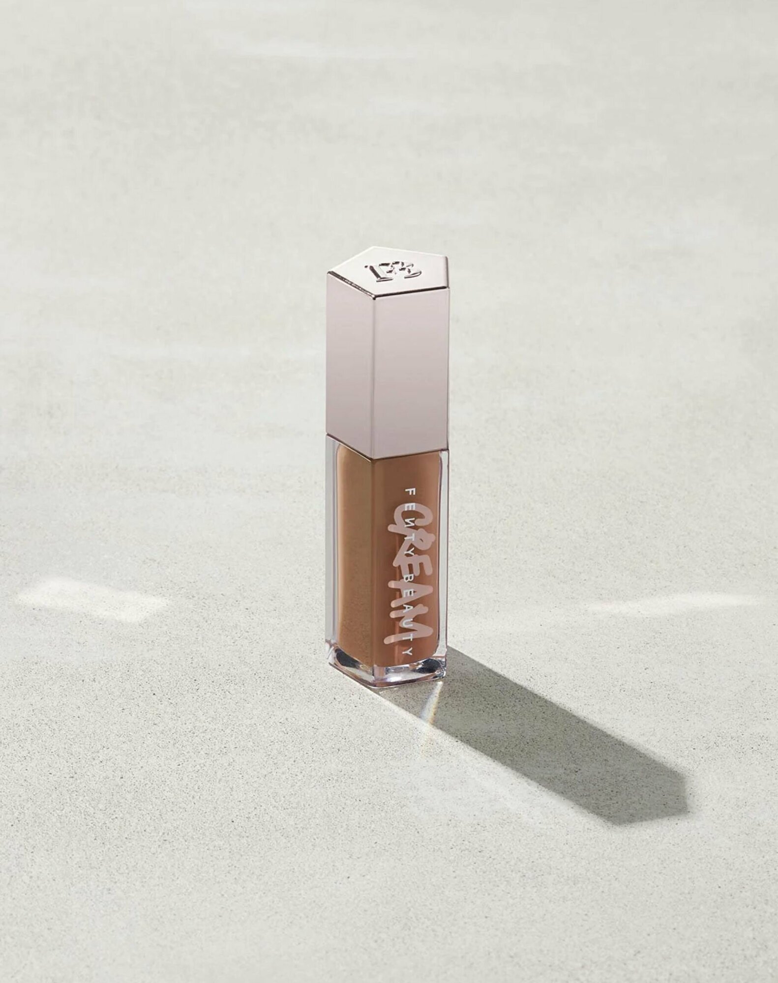 FENTY BEAUTY Крем для губ Gloss Bomb Cream (Honey Waffles) 9 мл