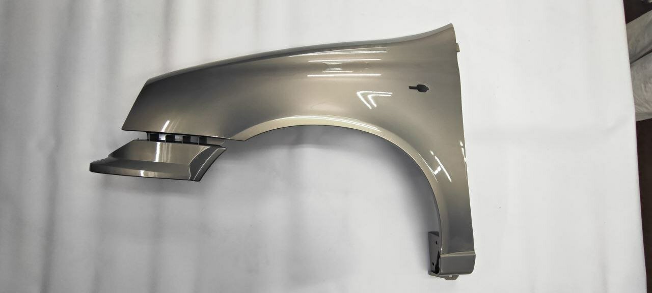 Крыло Калина 1 "мускат 620" (пластиковое) переднее левое, окрашенное в цвет кузова