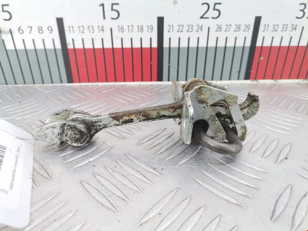 Ограничитель открывания двери задней Opel Omega B 90494807 арт. 1931216