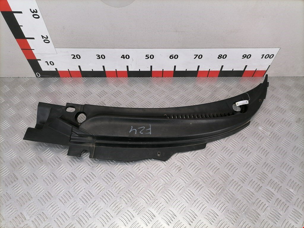 Дождевик (жабо) Chrysler 300M (LR) 04805015AD арт. 335144