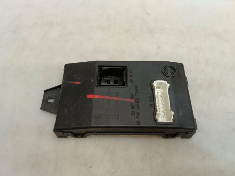 Б/У Управления электропакетом Блок электронный Renault Sandero 2011 1 364022 RENAULT арт. 8201068826