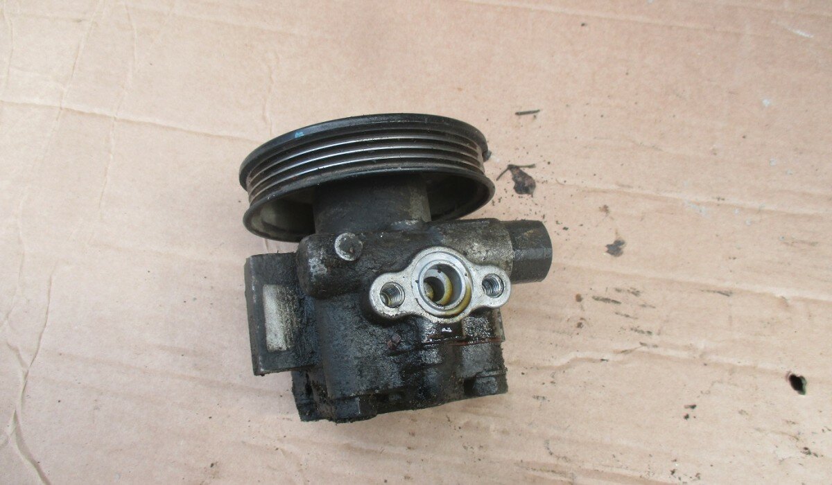 Насос гидроусилителя Matiz Daewoo 96483038