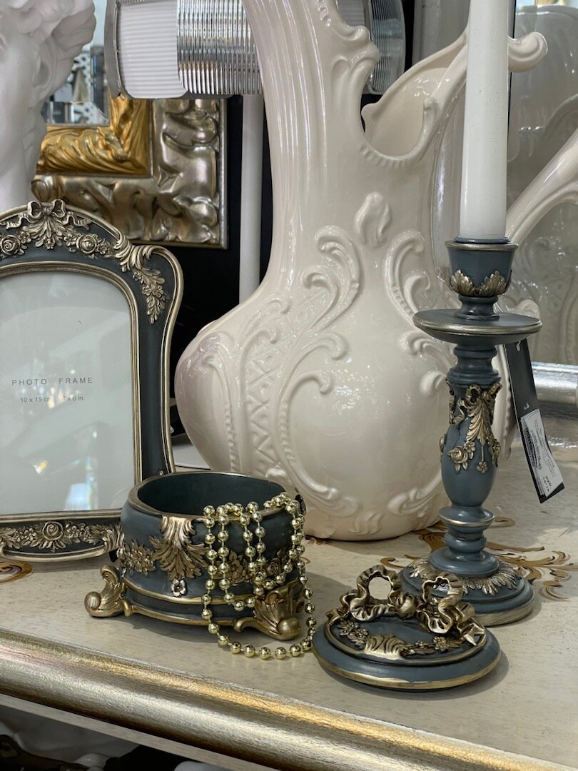 Шкатулка Барокко Casaentera CE08-438-107 серый/золото 115х113х95