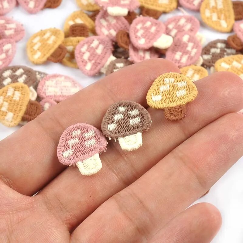 Набор аппликаций в виде грибов 20 шт. C3769-Mixed