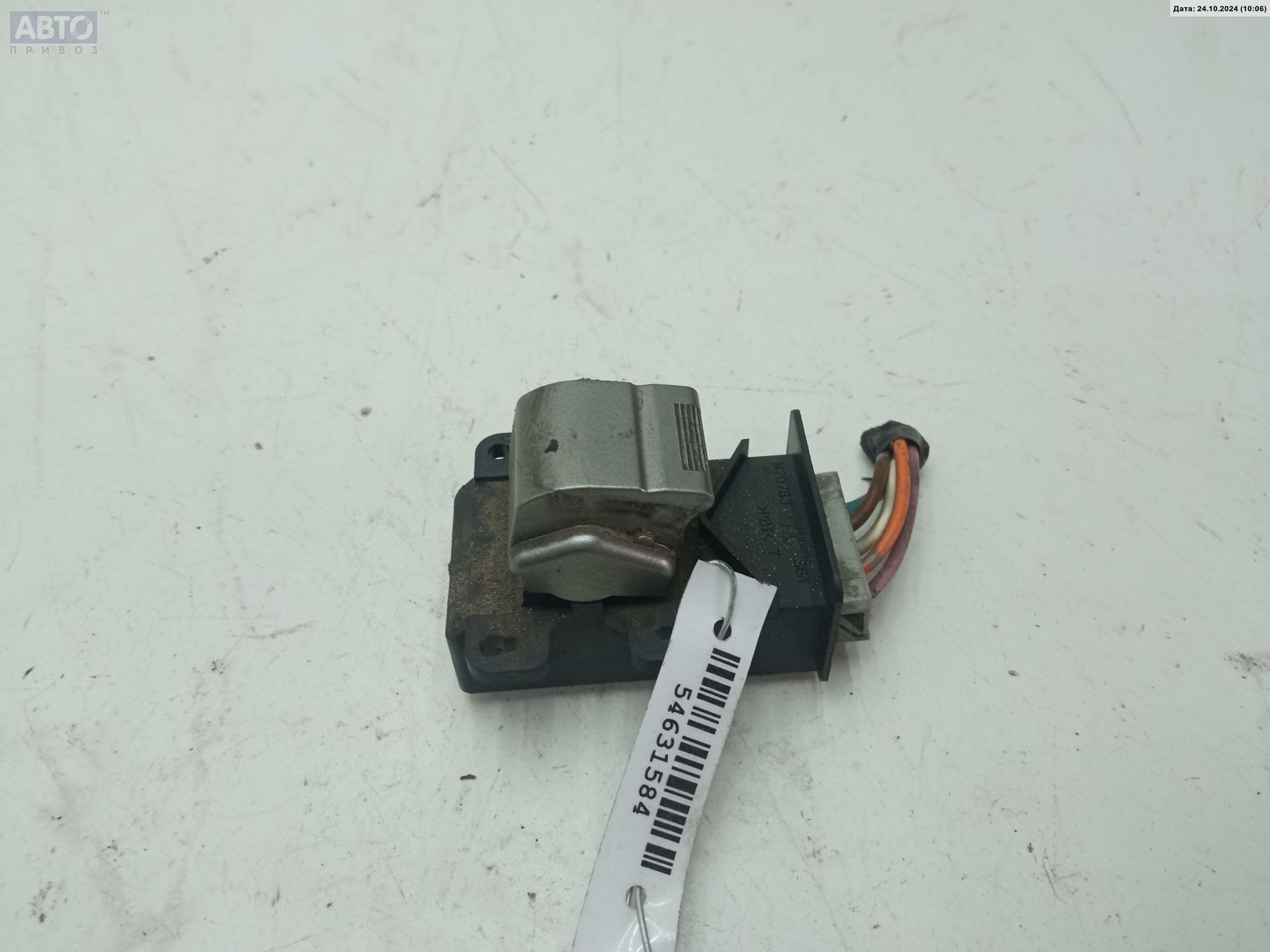 Кнопка стеклоподъемника заднего левого Honda FR-V