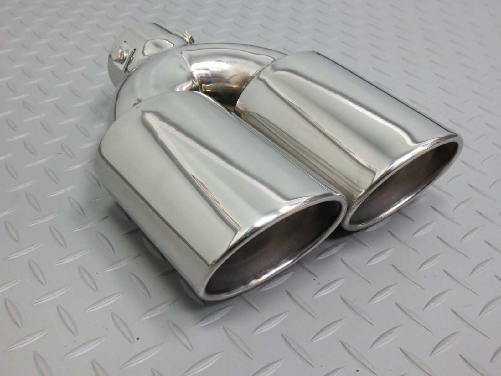 Насадка на глушитель HJ-H3011