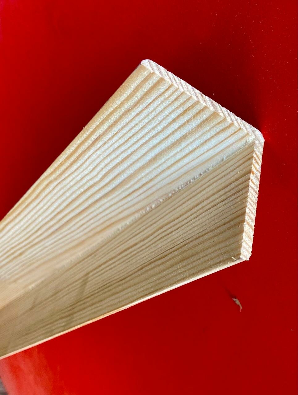 Уголок деревянный 20х20х1000 мм. 4 штуки