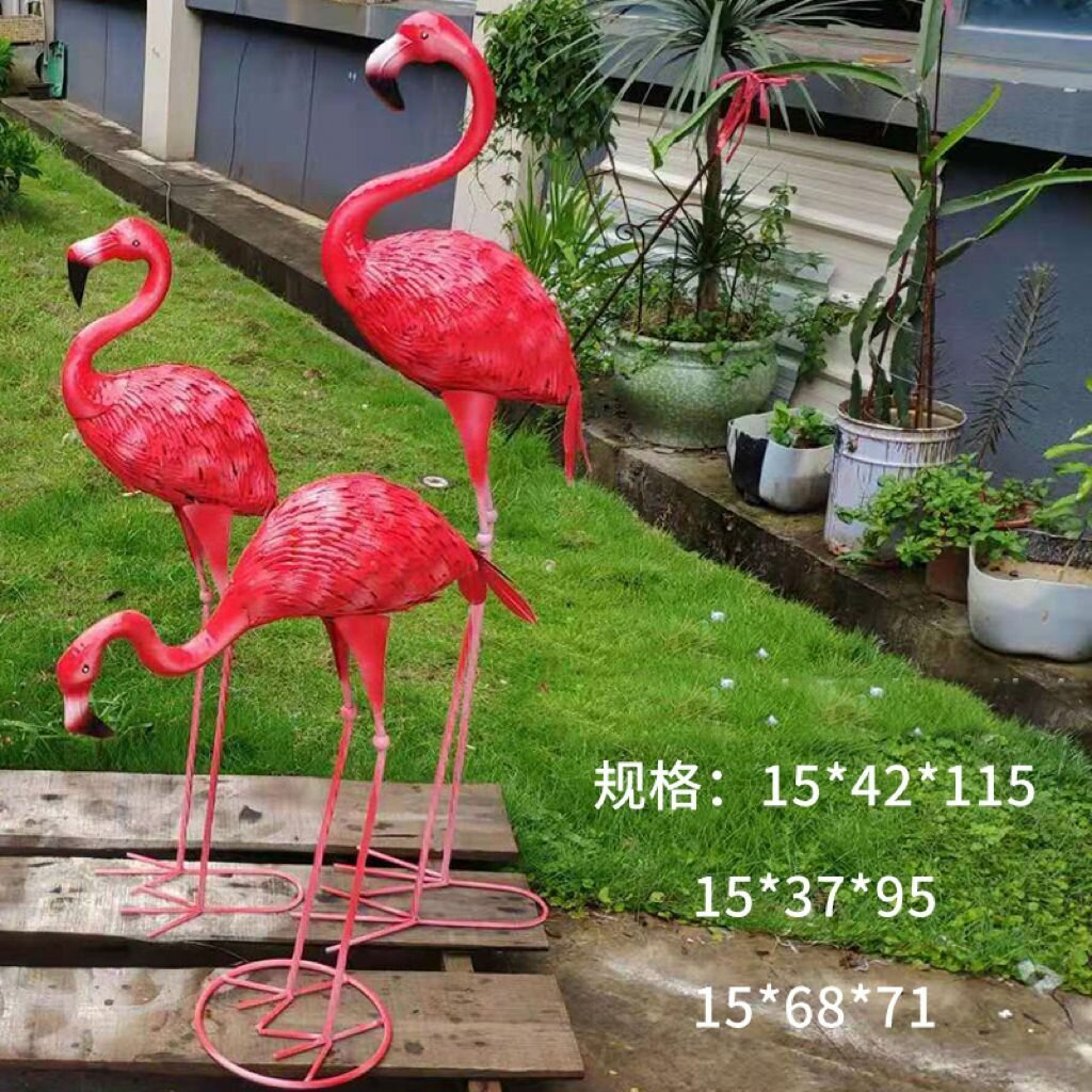 Фигурка садовая