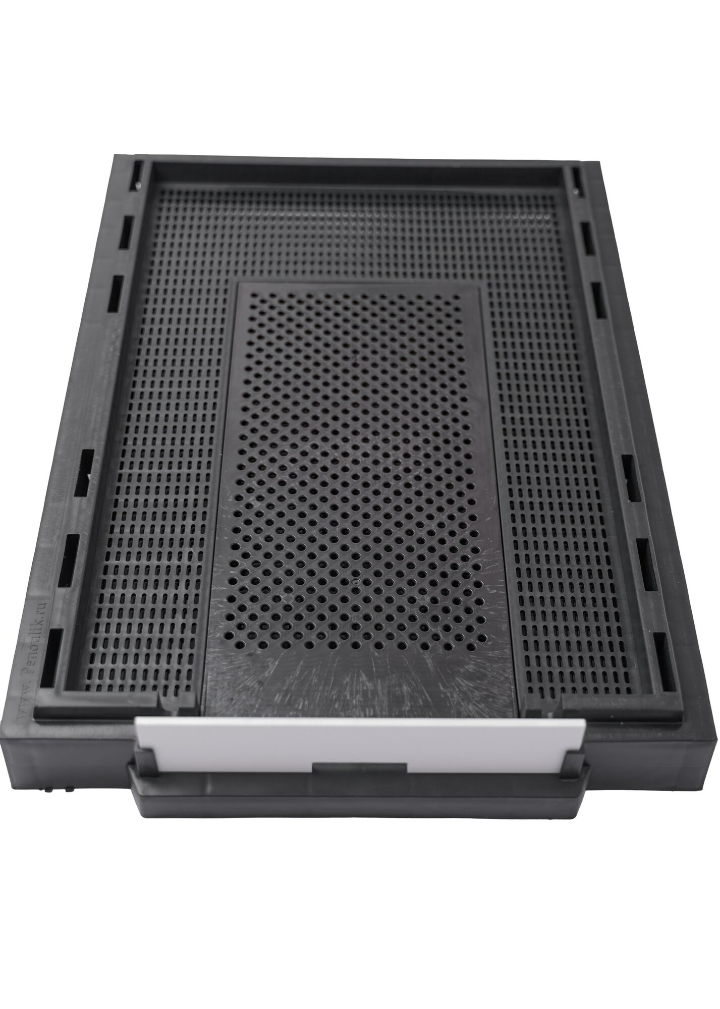 Дно с пыльцесборником 8 рам пластик (комплект)