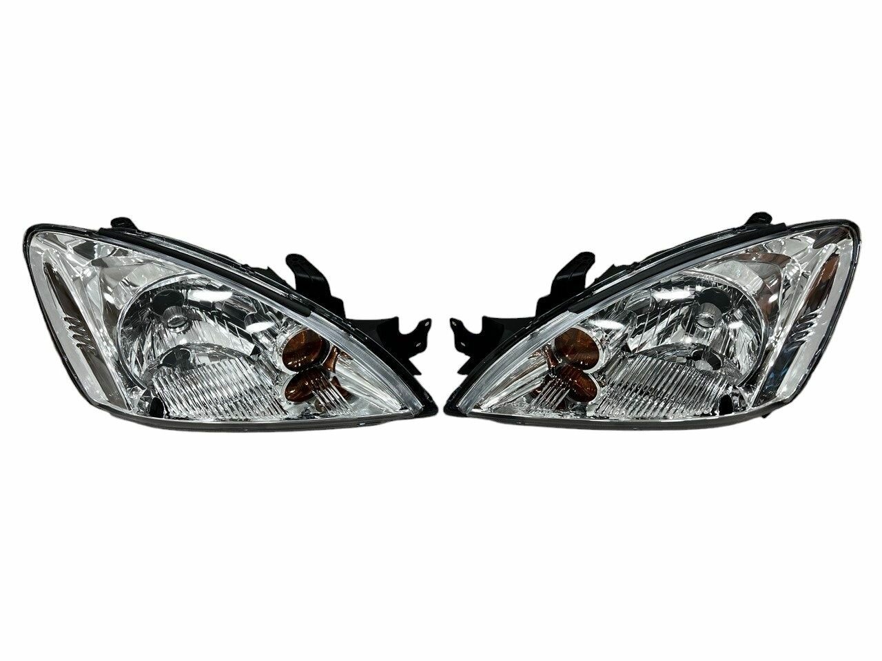 Фара передняя левая + правая комплект механический корректор Mitsubishi Lancer IX Митсубиси Лансер 9