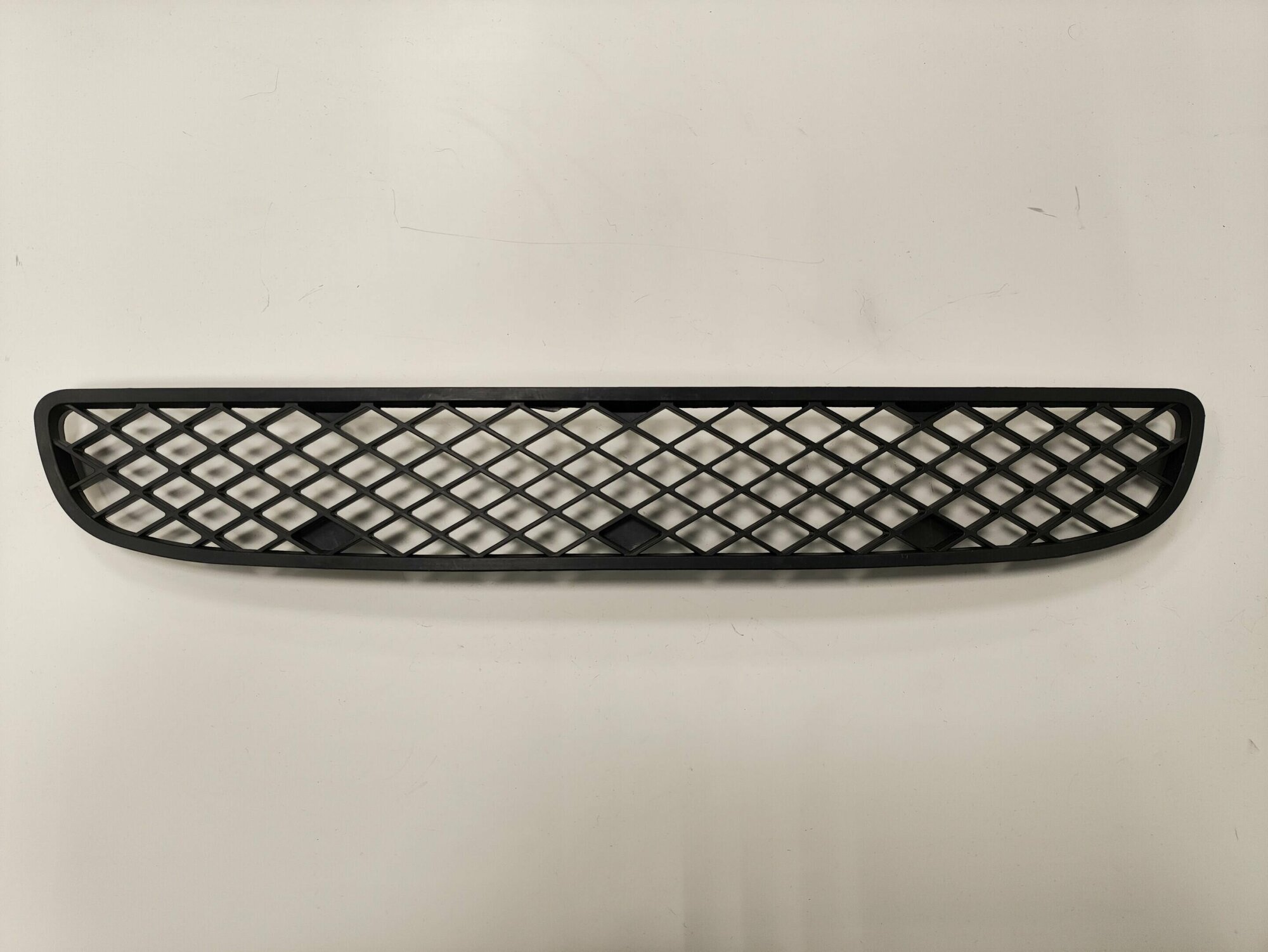 Решетка бампера переднего центральная нижняя Great Wall Wingle 3 [2.2 8V 5MT пикап 4X2 бензин] 2803214P00