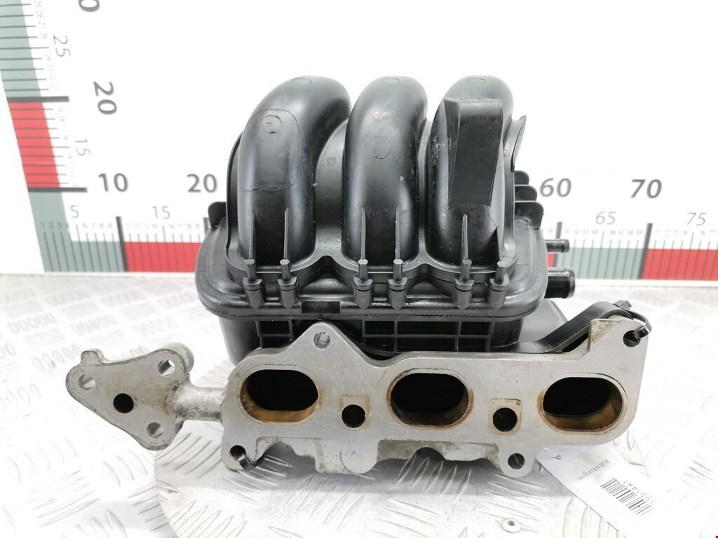 Коллектор впускной Daihatsu Sirion 2 67004B1020 арт. 1991441