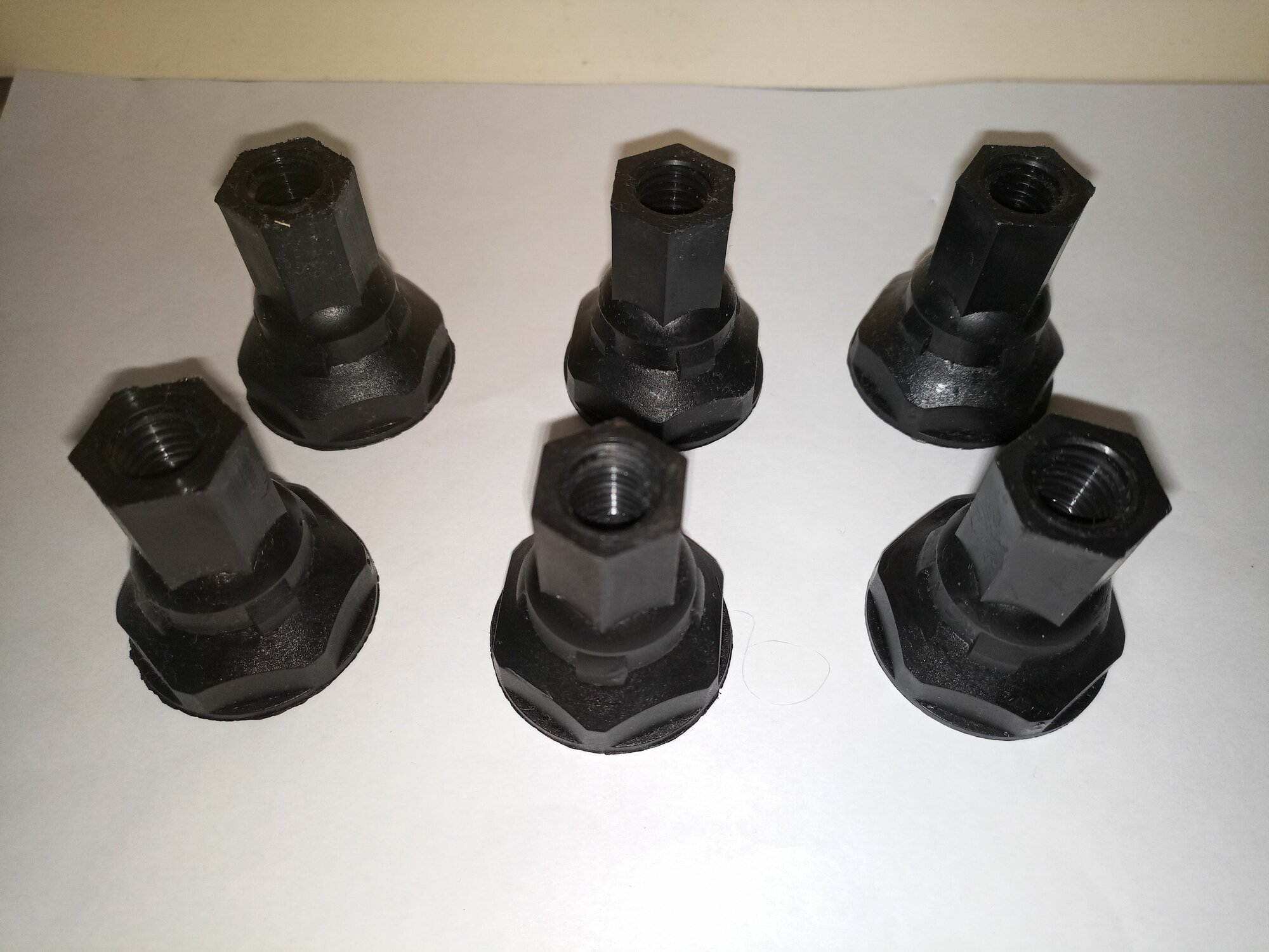 Ножки для поддона душевой кабины или ванны AF85641, под шпильку резьбовую М12, высота 4,5см,