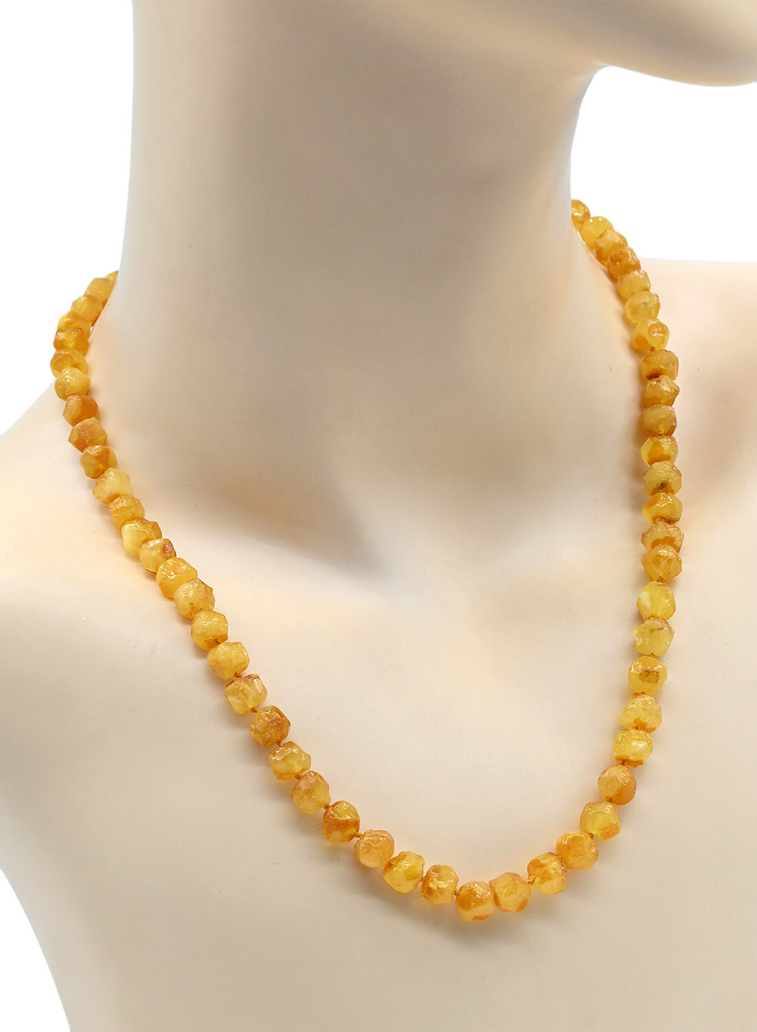 Бусы, янтарь